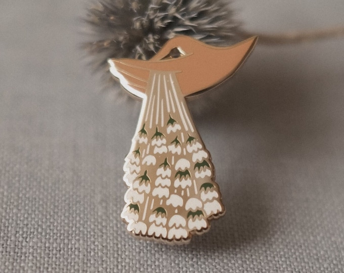 Sampaguita Garland Enamel Pin Hard Enamel, Enamel Pin, Lapel Pin, Flair ...