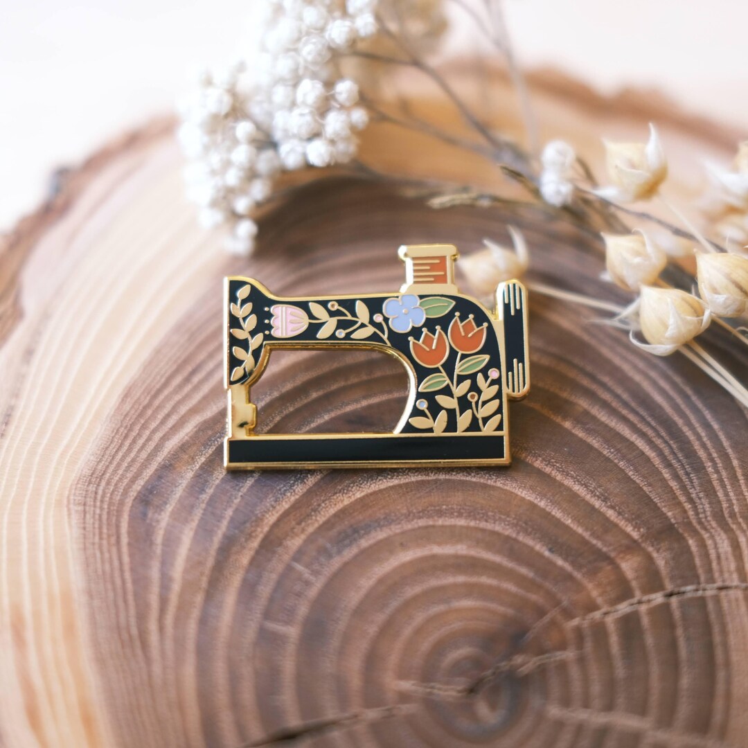 Sewing Machine (black) Enamel Pin | Hard Enamel, Enamel Pin, Lapel Pin ...