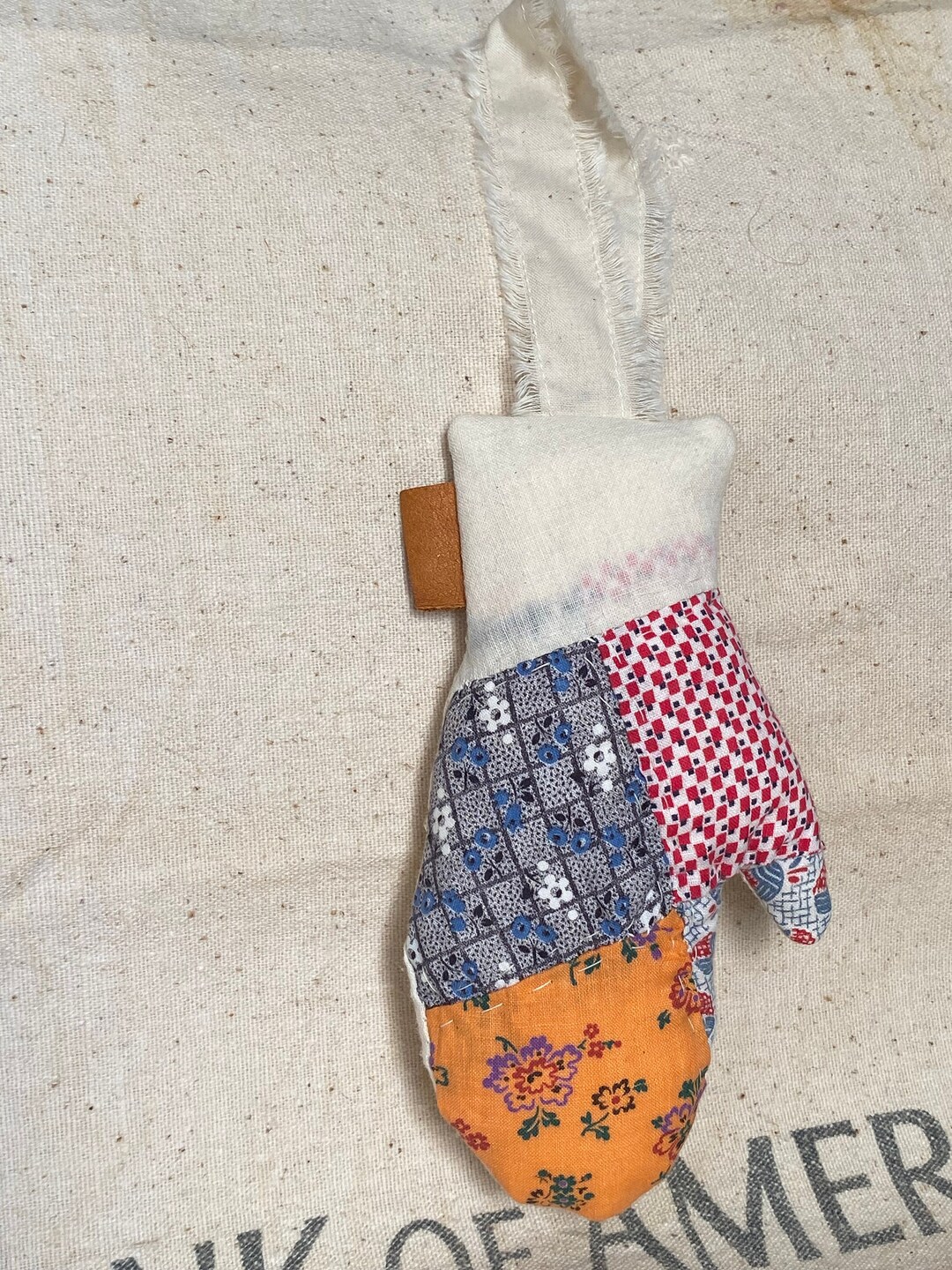 Quilted Mitten Christmas Ornament: Vintage Cutter Quilt Handmade ...