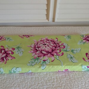 Painted Mums in Green, 1/2 Yard Rare Fabric Heather Bailey Freshcut ...