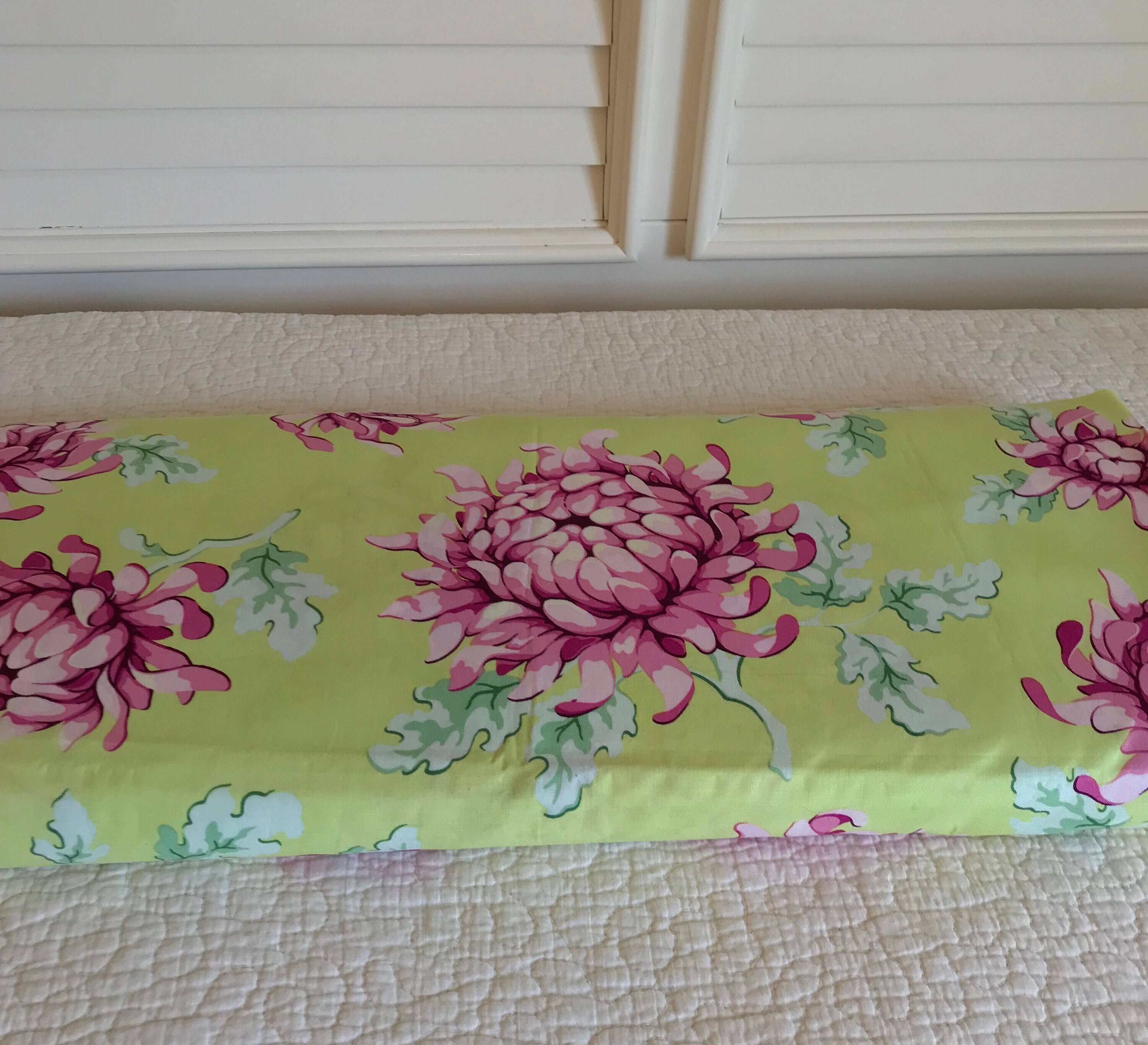 Painted Mums In Green 1/2 Yard Rare Fabric Heather Bailey | Etsy