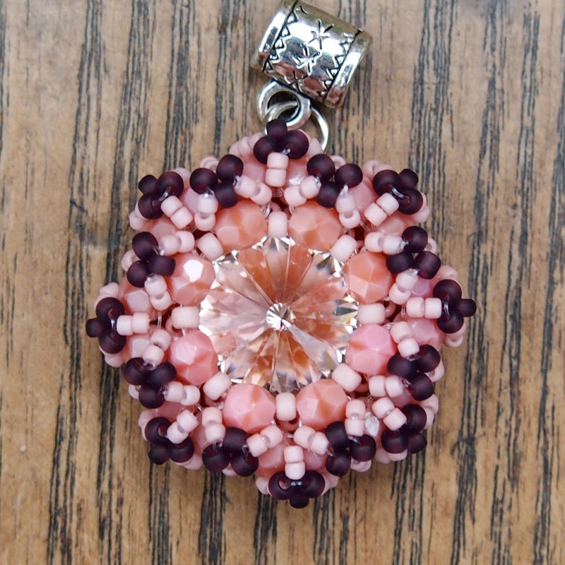 Tutorial Annie Pendant Beading Pattern Raw Pendant With - Etsy