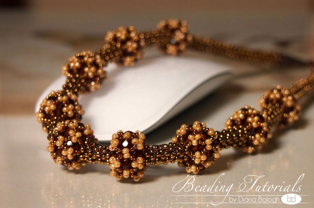 Beading Tutorial and Pattern Necklace, Beatrix Necklace, Triangle Weave ...