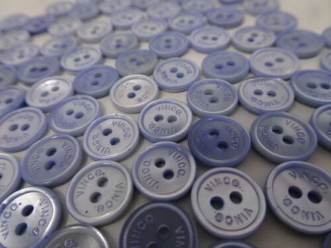 Vintage Baby Blue Shell 2-hole Buttons W/raised Edge 10mm Lot of 6 AA64 ...