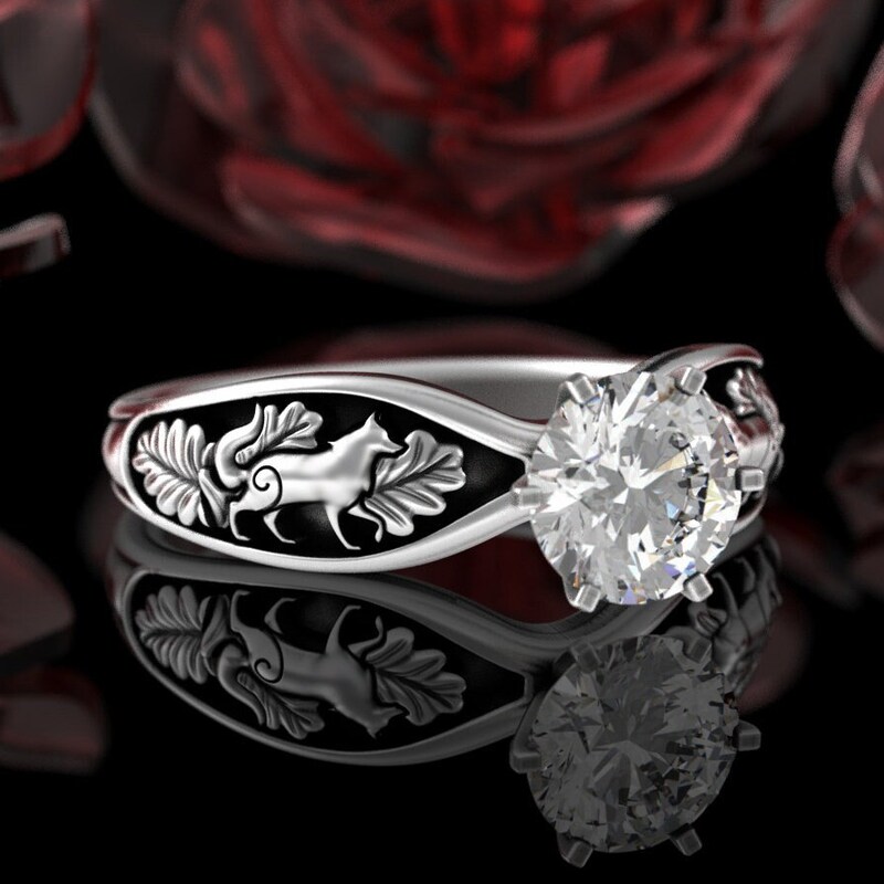 Wolf Diamond Ring - Etsy