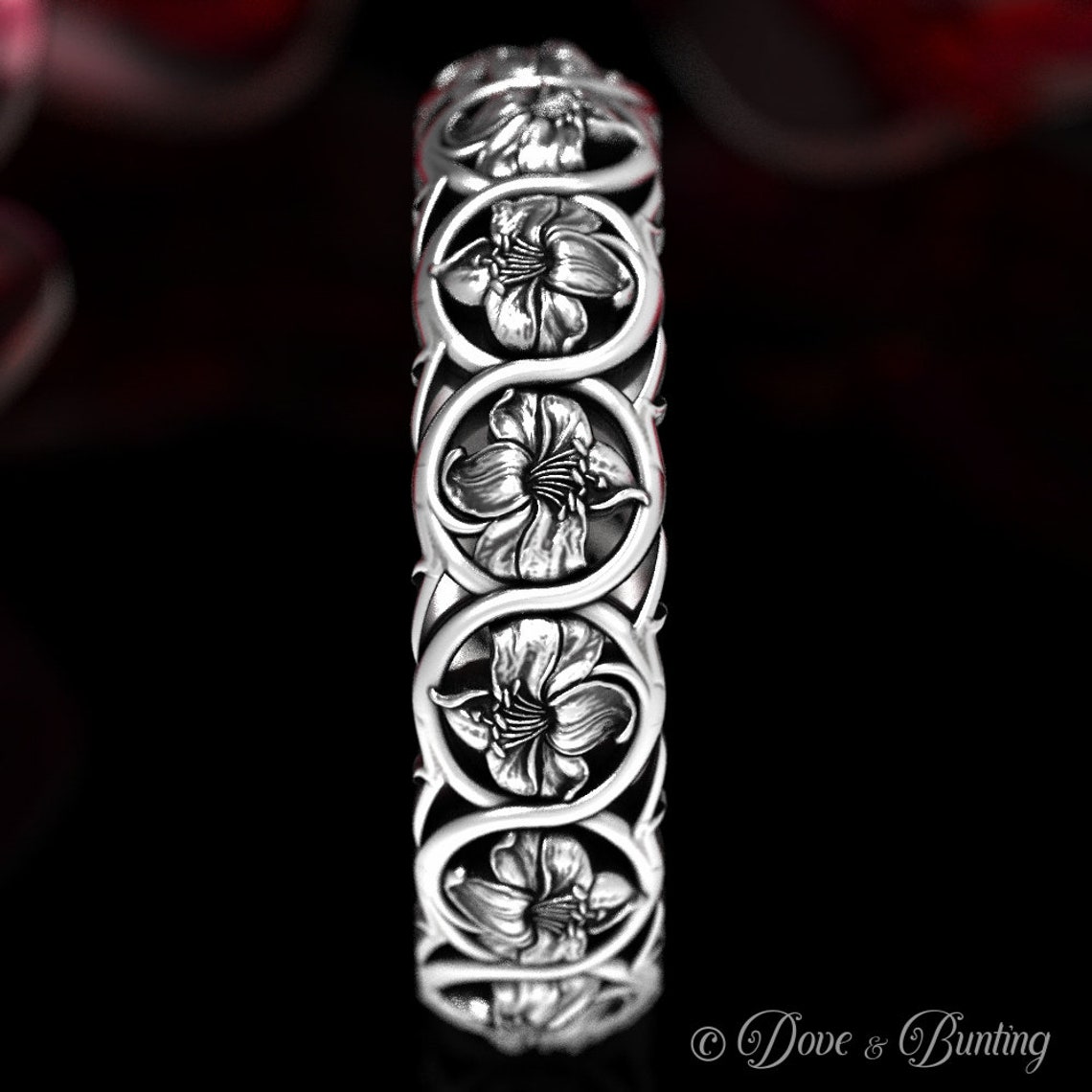 Sterling Silver Flower Ring, Lily Flower Ring, Botanical Wedding Ring ...