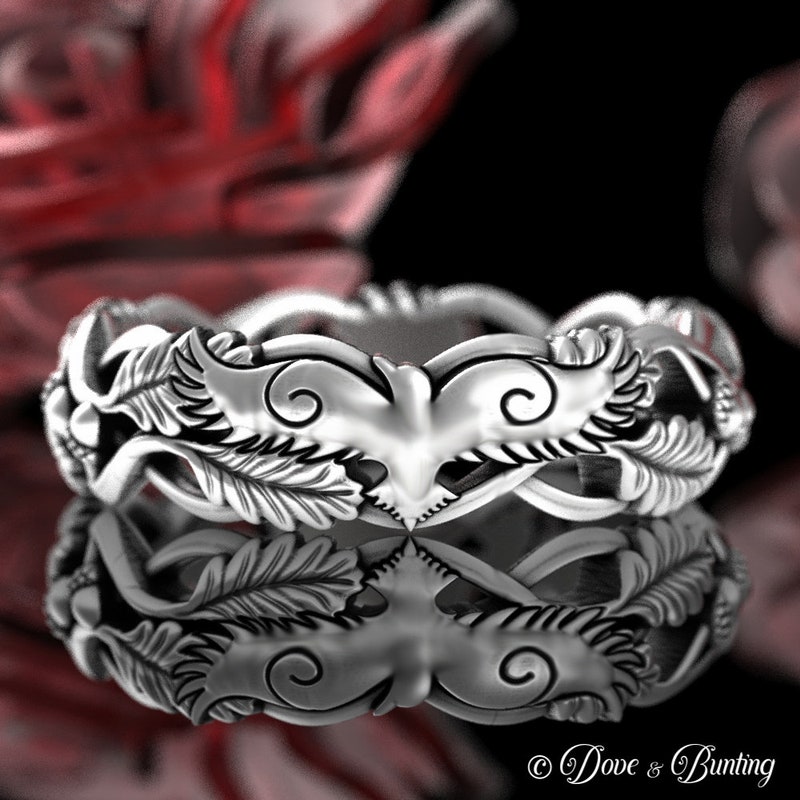 Raven Wedding Ring - Etsy