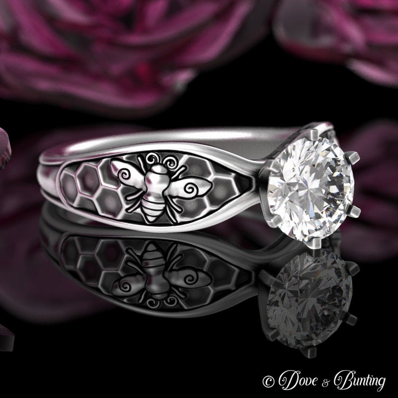 Bumble Bee Ring - Etsy