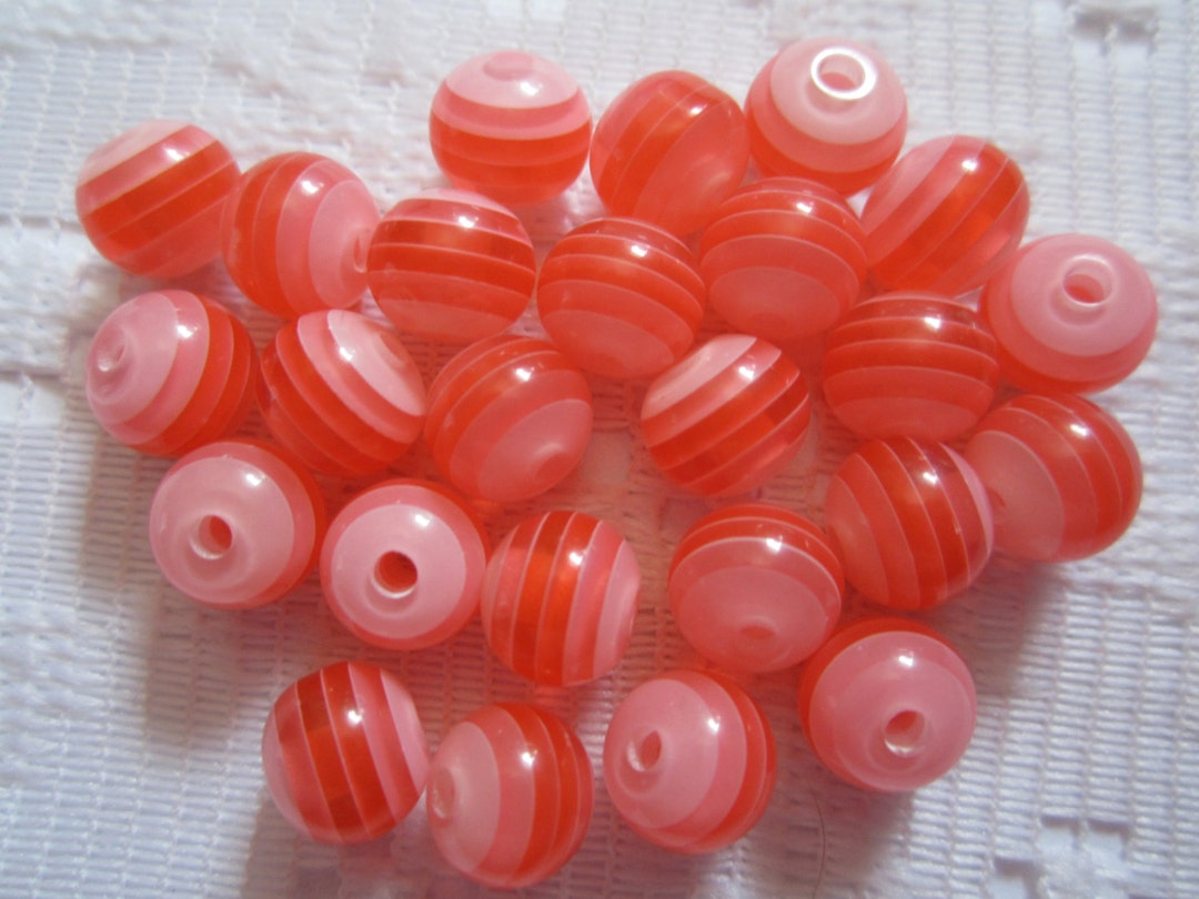 25 Shades of Light Red Transparent Striped Round Resin Acrylic Beads ...