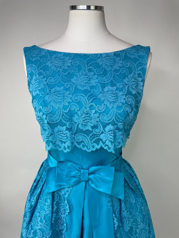 1960s Bright Blue Lace & Taffeta Bridesmaid Dress Sma… - Gem