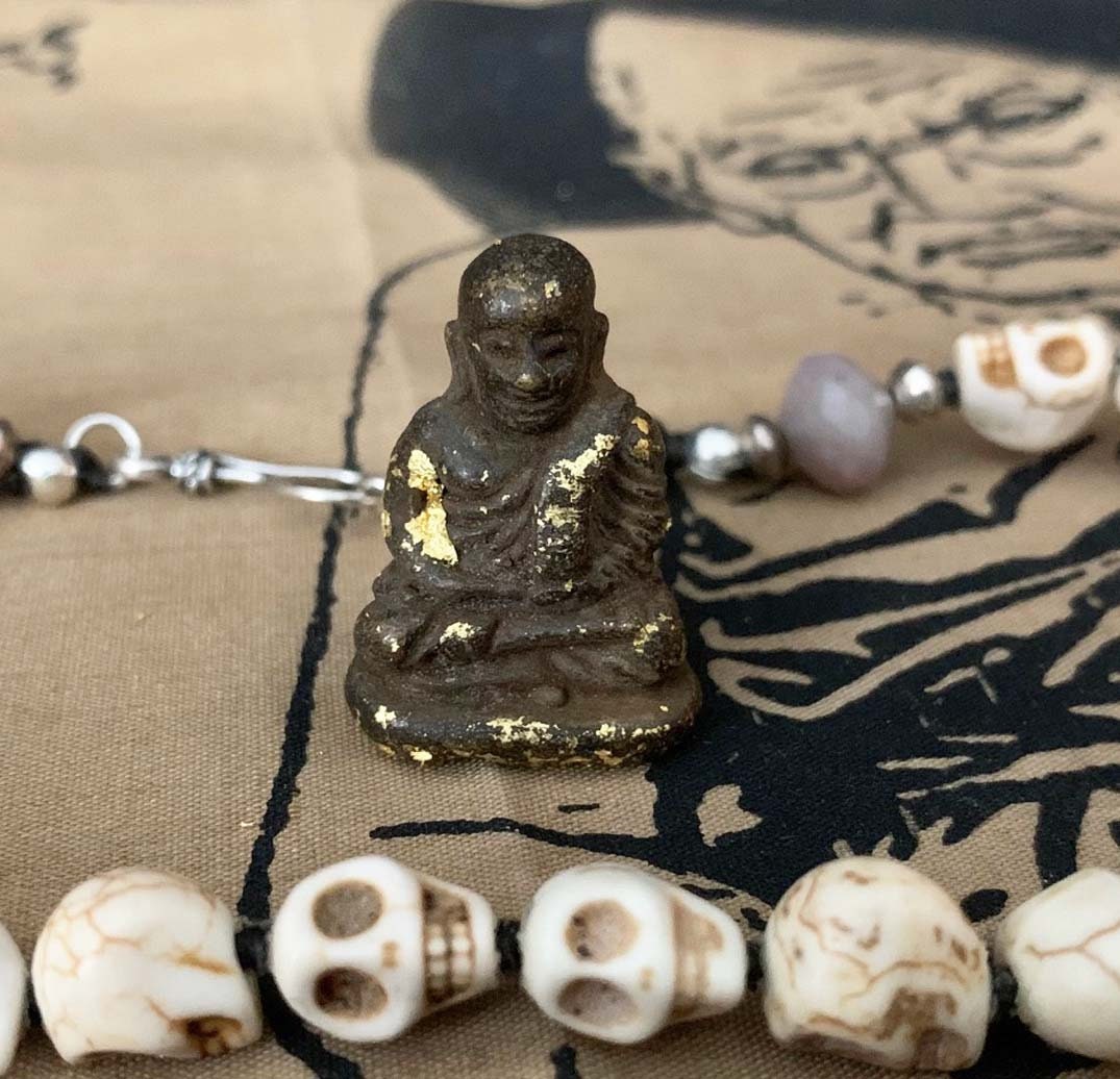 1898 Lidiex, Cemetery Monk Ngern Amulet Thai Coin Silver Case With Bali ...