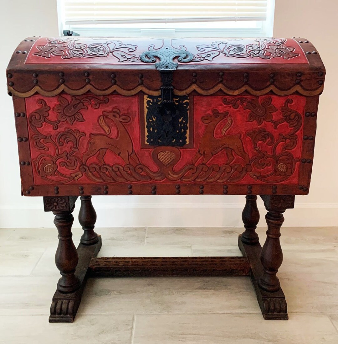 Tibetan Monastery Shrine Room Leather Skull Storage Chest With Stand ...
