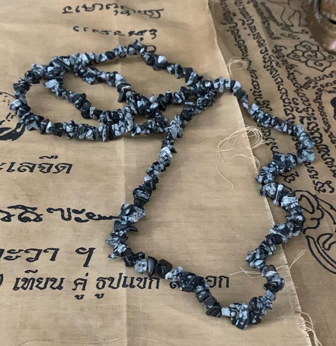 32.5" Continuous Strand of Ute Smoke Shaman Snowflake Obsidian Chip ...