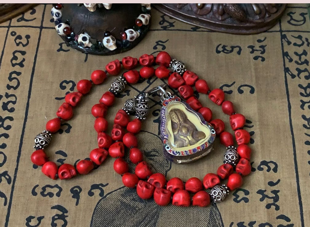 Botak Chin's LP Nak BE 2443 Phra Pidta Amulet in Thai - Etsy Italia