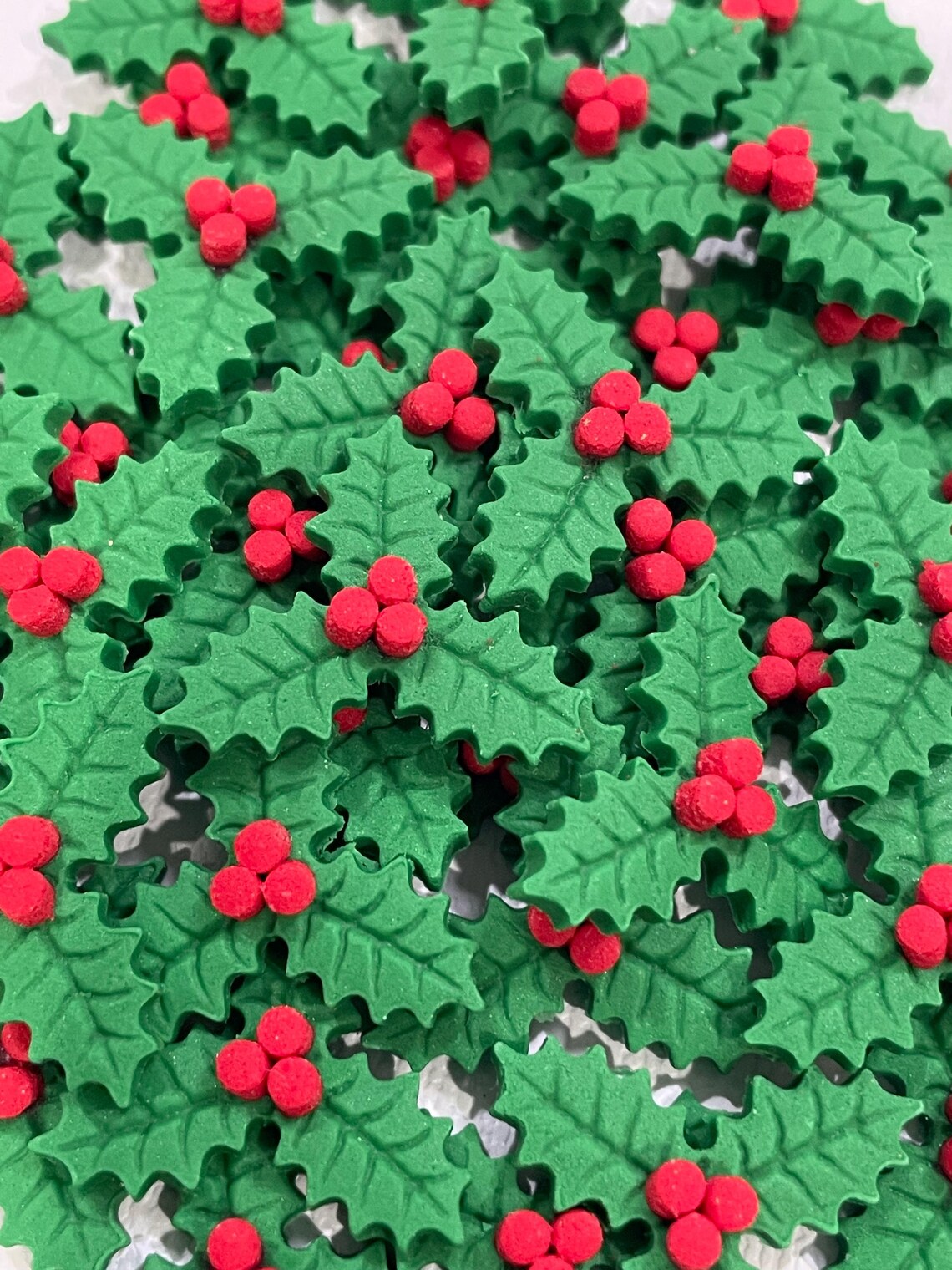 Holly Leaves With Berries Edible Cake, Cupcakes , Cookies and Chocolate ...