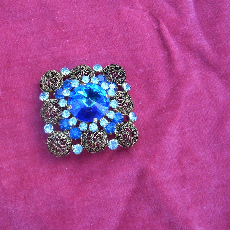 Square Brooch - Etsy