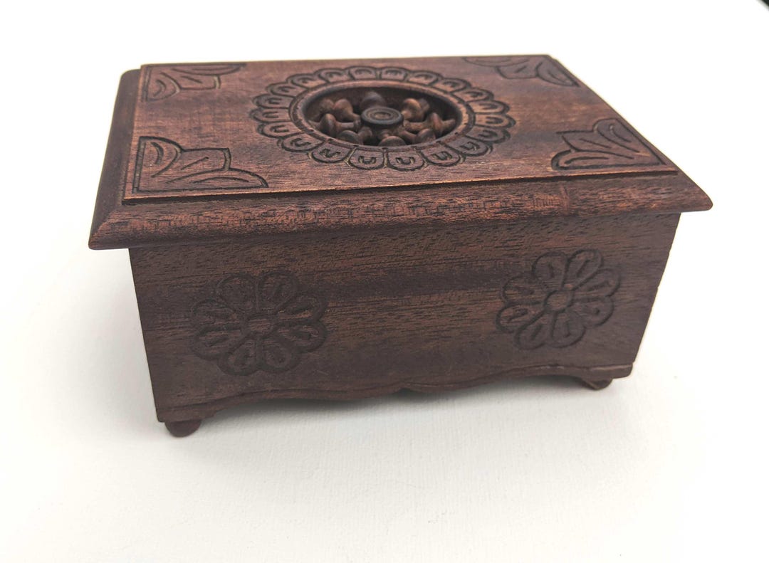 Attractive Vintage Open Work Wooden Box, Hinged Lid, With Central Ship ...