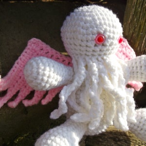 Stuffed Crocheted Albino Cthulhu Doll - Etsy