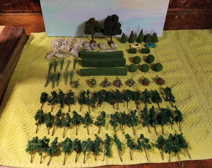 Vintage 124 Piece Miniature/ N Scale Landscape Settrees, Shrubs, Hedges ...