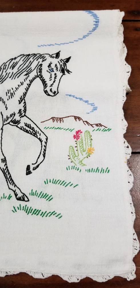 Linen Horse Table Runner Equestrian Decor - Etsy
