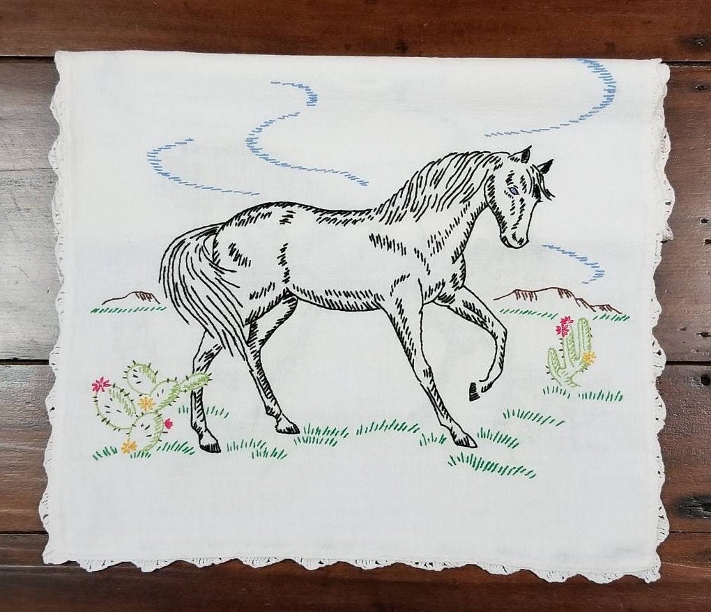 Linen Horse Table Runner Equestrian Decor - Etsy
