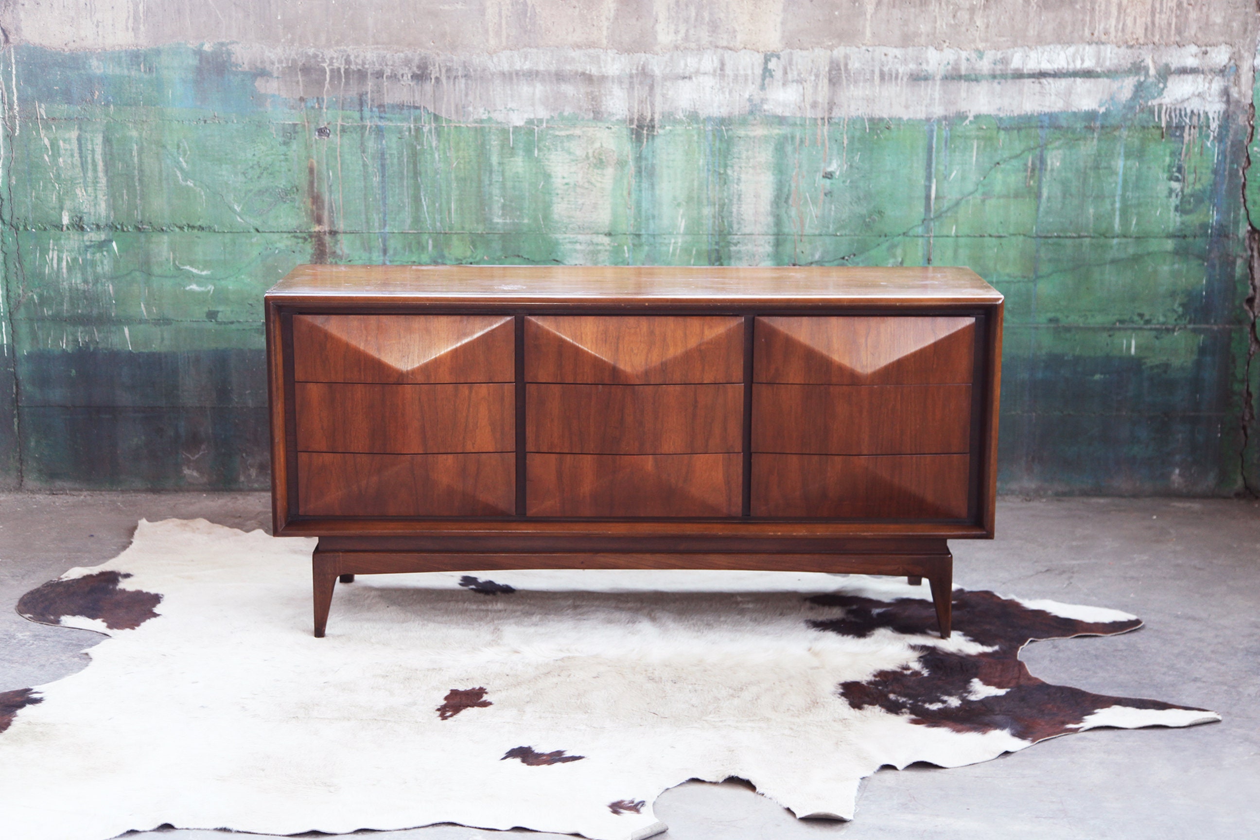 SOLDUNITED Diamond 9 Drawer Credenza MIRROR Walnut Mid Century Modern Minimalist Dresser Mcm 1960s Post Modern Brutalist Triple Kagan Etsy Finland