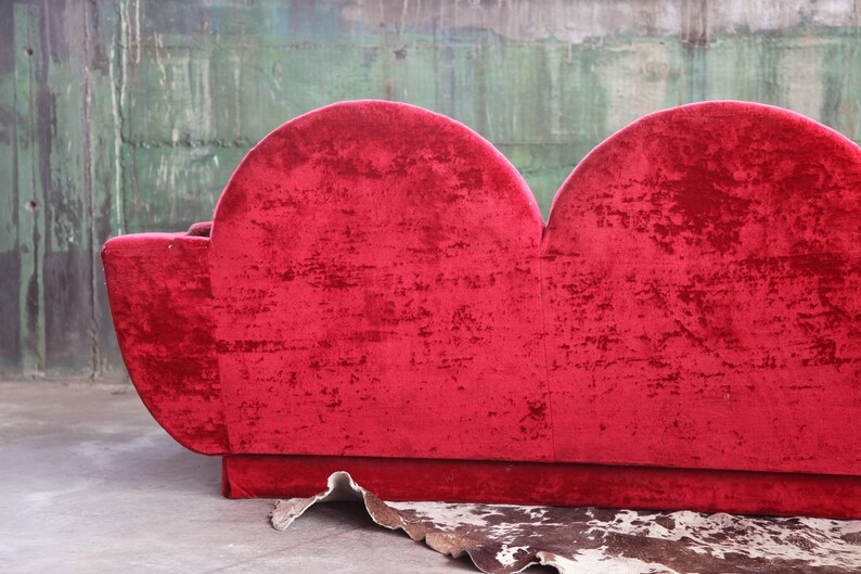 1970s Mid Century Modern Red Velvet Three Seater Plinth Base - Etsy