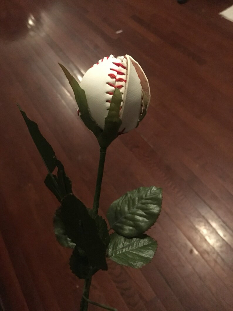 Baseball Roses/ Baseball Flowers Made From Real Baseballs Great for ...