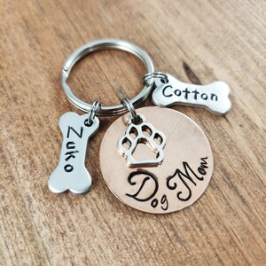 Dog Mom Keychain, Keychain With Dog Names, Dog Mom Keychain With Names ...