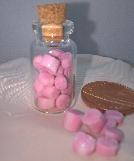 Dolls & Miniatures Miniatures Art & Collectibles Miniature Pink and ...