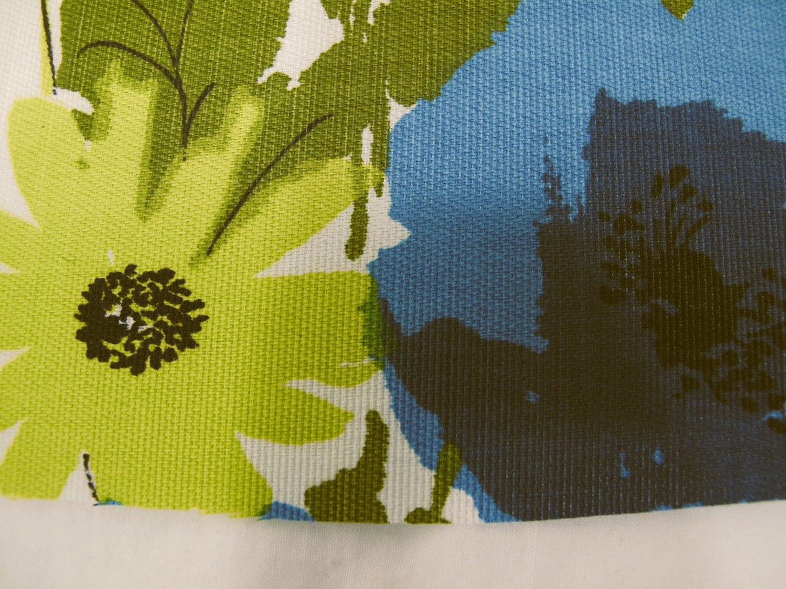 A Bates Print Blue Floral Fabric~~~3 1/3 Yards (120")~~~1960's-1970's ...