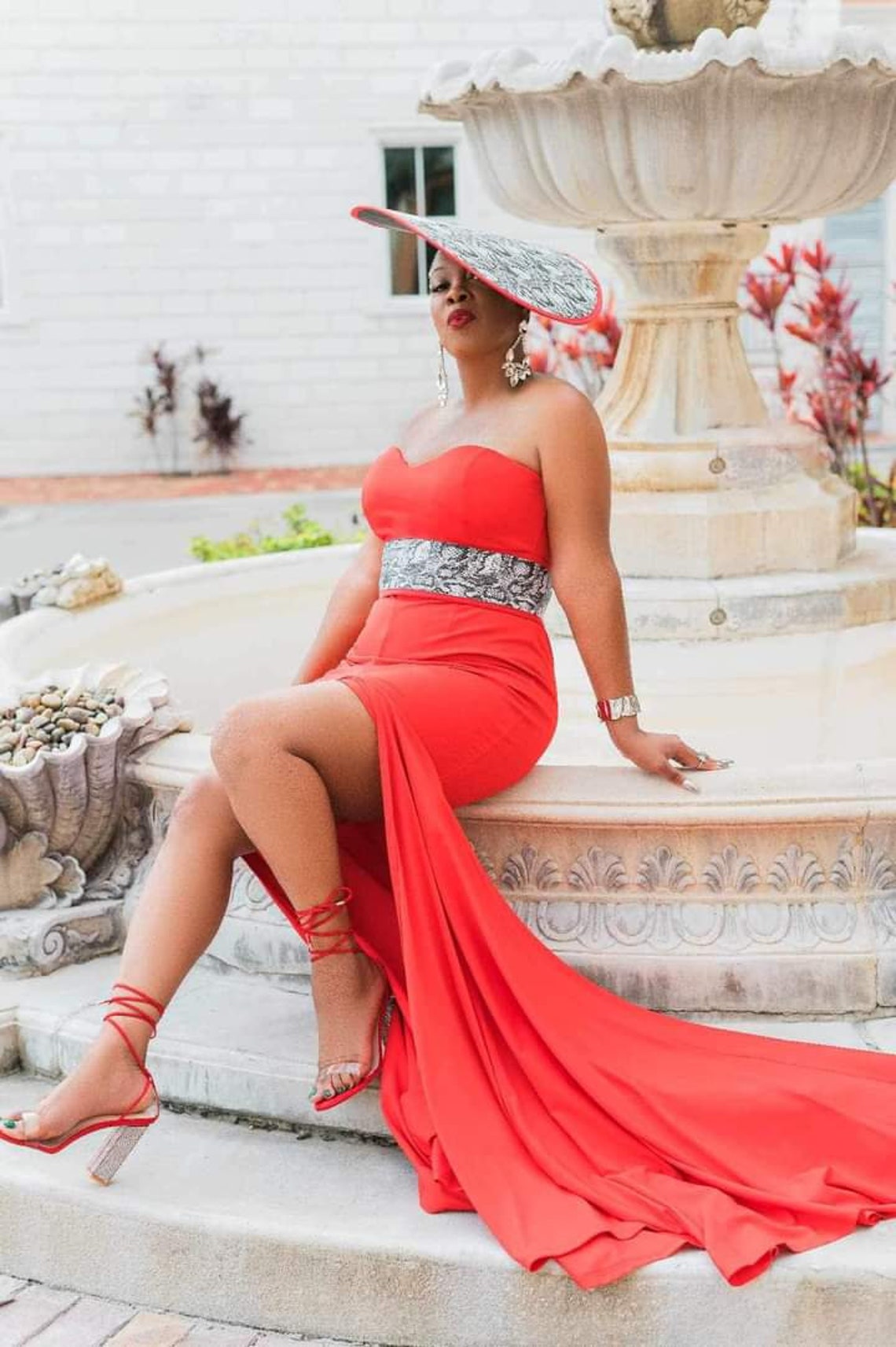 LARGE ROUND FASCINATOR Hat-17inches Round African Flat Hat Fascinator ...