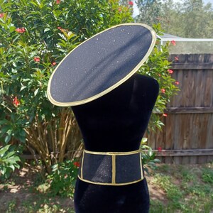 LARGE ROUND FASCINATOR Hat-17inches Round African Flat Hat Fascinator ...