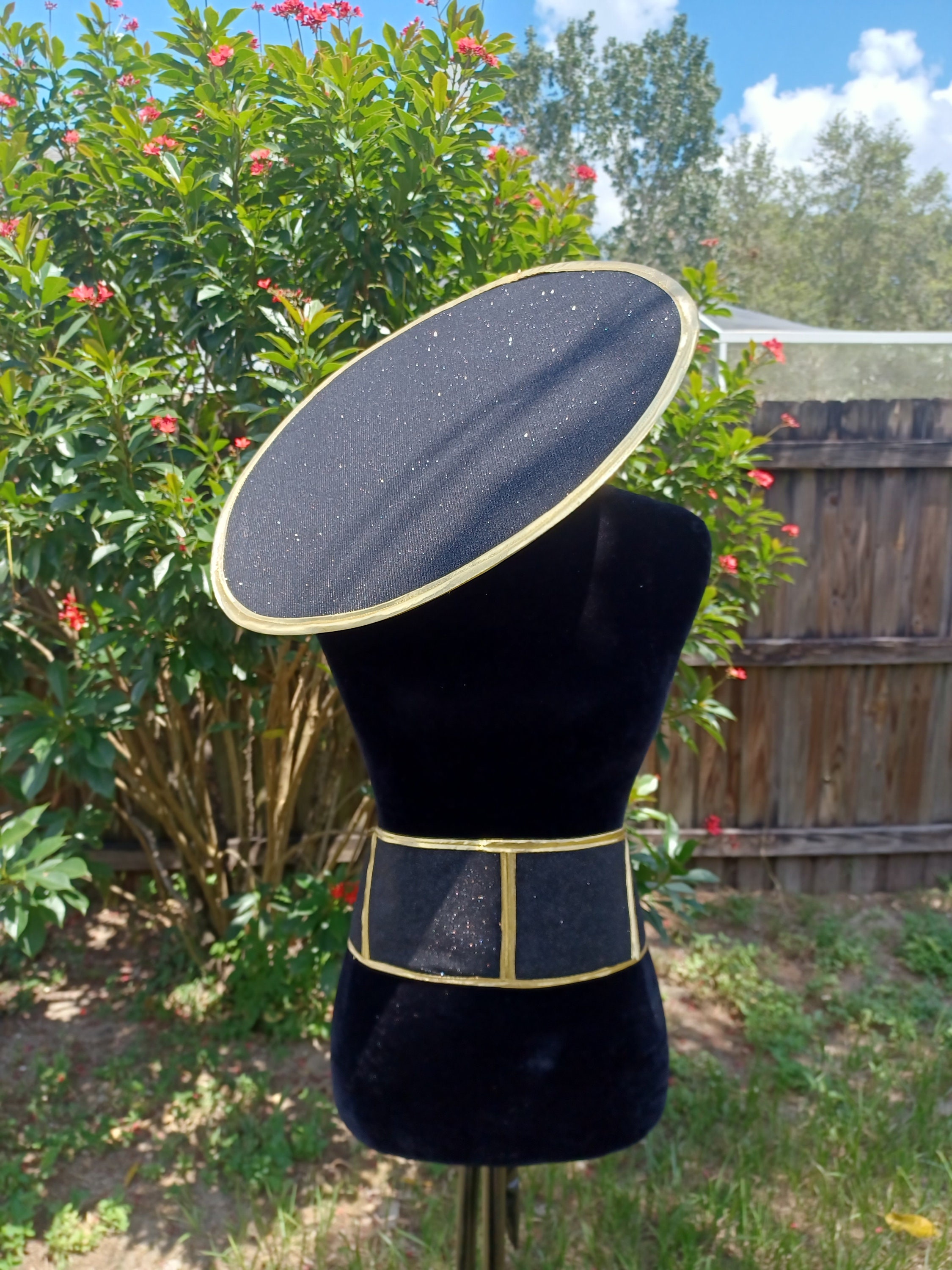 LARGE ROUND FASCINATOR Hat-17inches Round African Flat Hat Fascinator ...