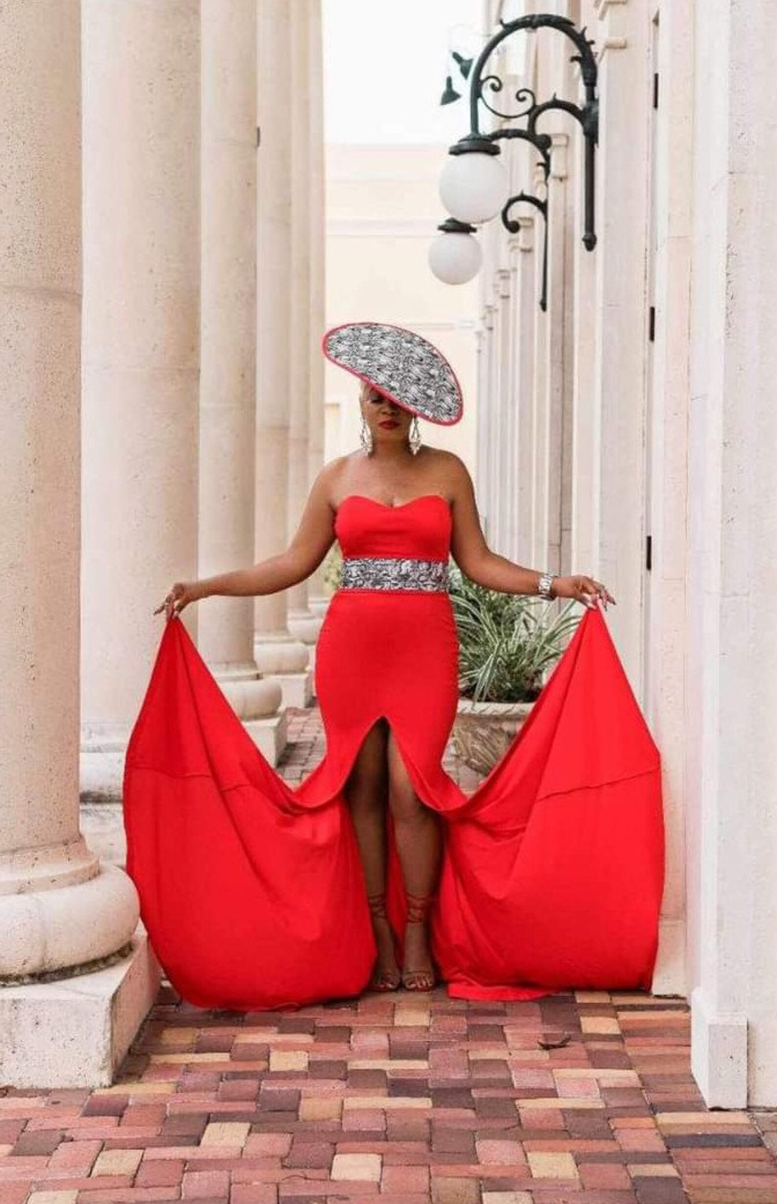 LARGE ROUND FASCINATOR Hat-17inches Round African Flat Hat Fascinator ...