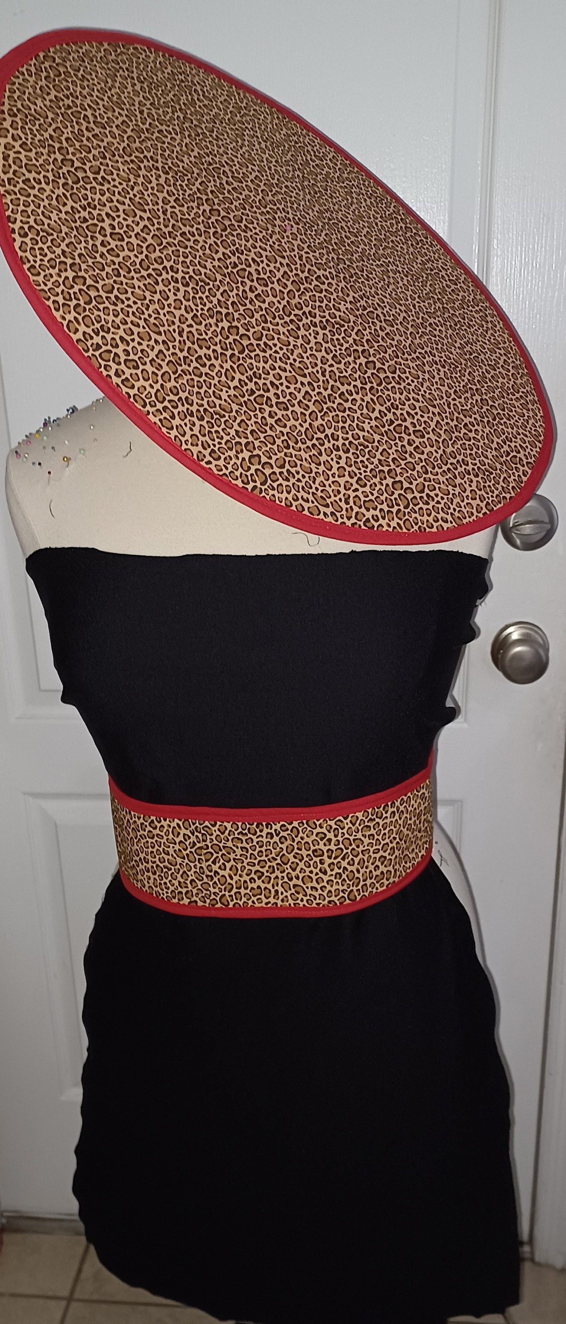 LARGE ROUND FASCINATOR Hat-17inches Round African Flat Hat Fascinator ...