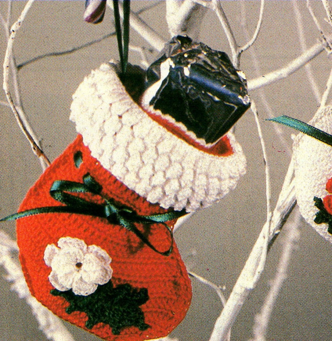 Mini Christmas Stocking Crochet Pattern Pdf - Create Your Own Holiday ...