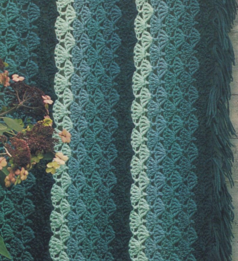 Gradient Shell Stitch Crochet Pattern and a Knitted Version - Etsy