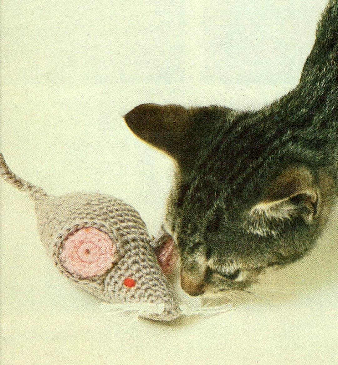 Super-sized Mouse, Irresistible Cat Toy Crochet Pattern Pdf - Perfect ...