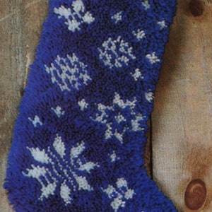 3 Latch Hook Christmas Stocking Patterns and 2 Holiday Rugs Pdf Instant ...