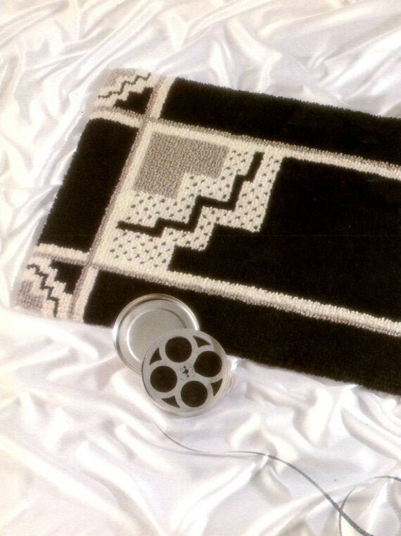 Art Deco Latch Hook Rug Pattern Hall Runner Bedroom or - Etsy