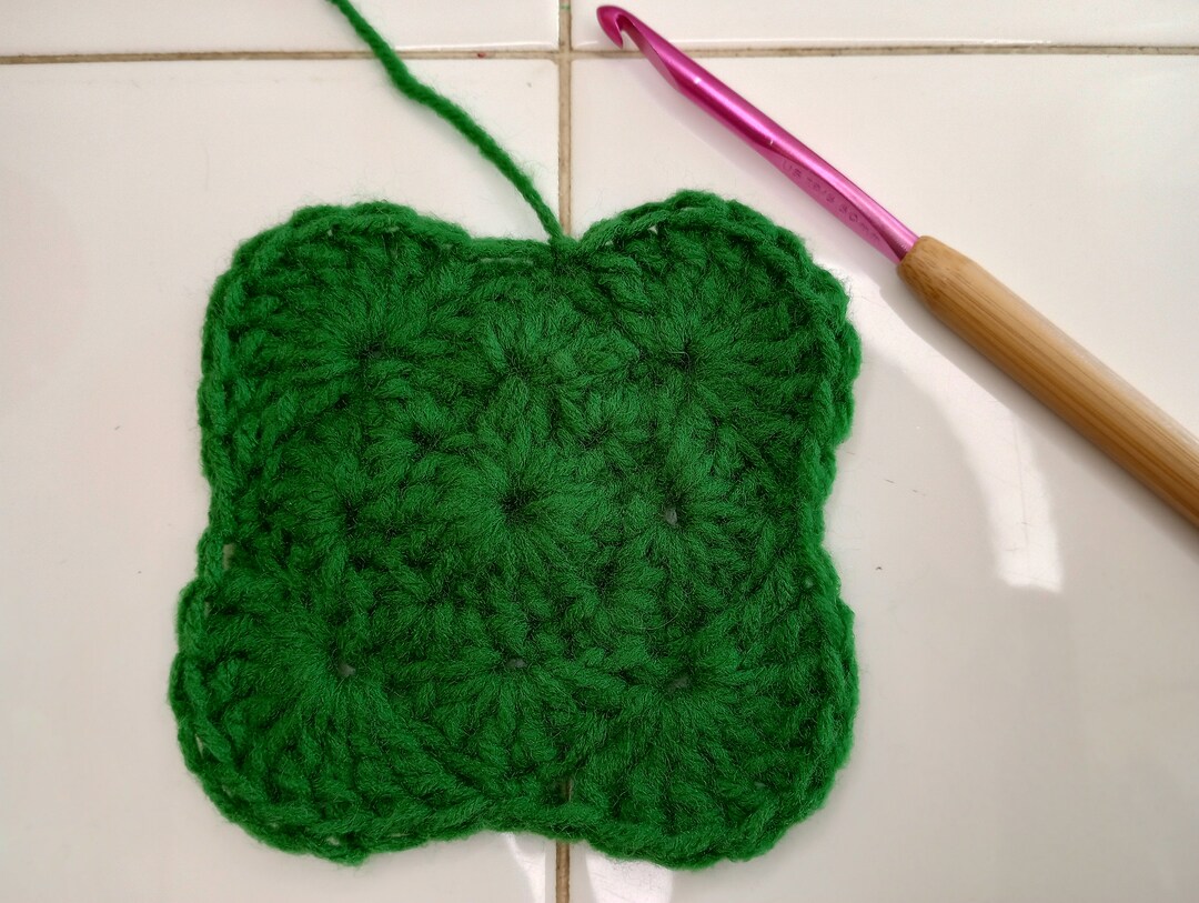 Cascading Shells Granny Square Crochet Pattern, Shell Square Crochet ...