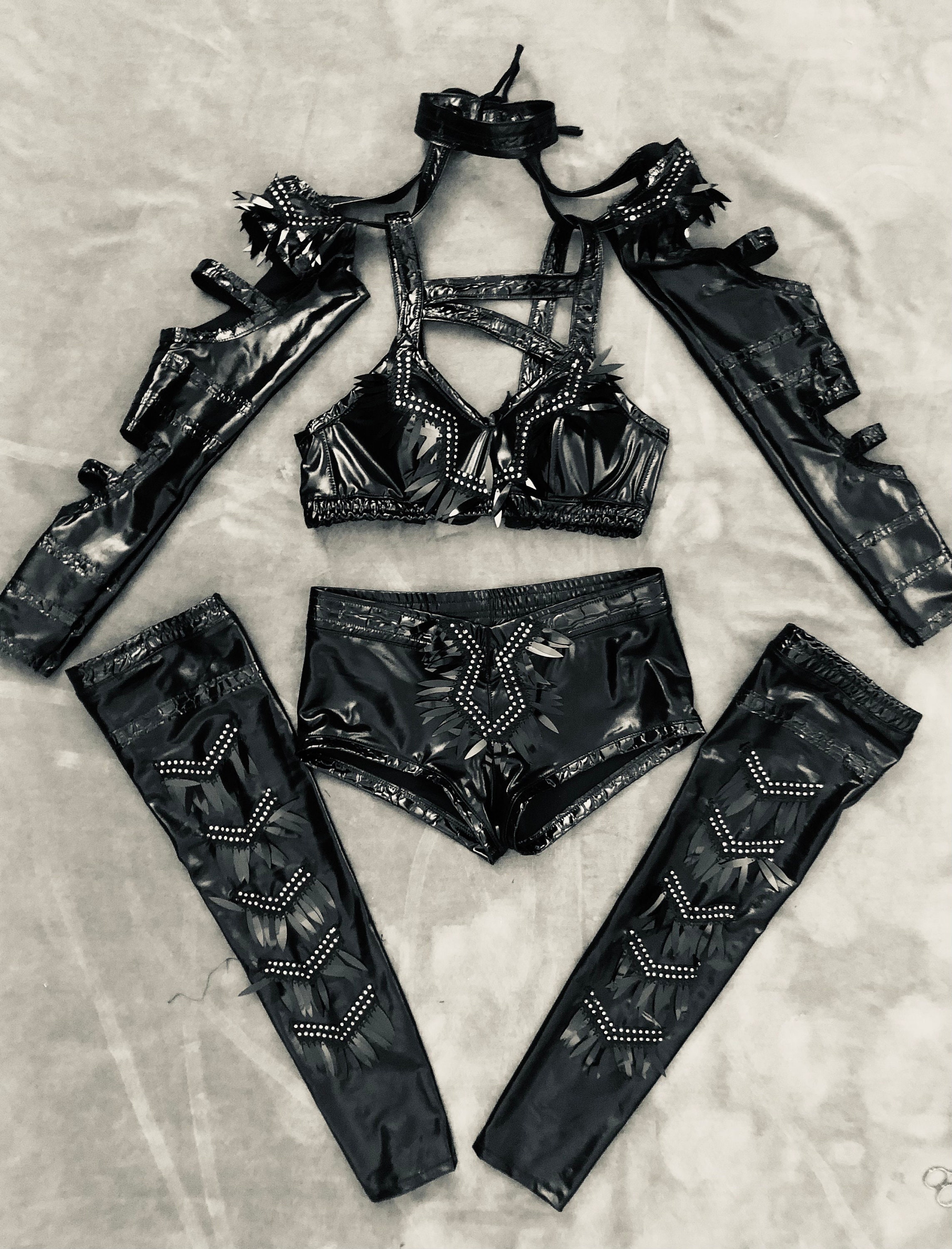 Pro Wrestling, Cosplay, Clubwear, Dance, Festival, Coachella, Rave ...