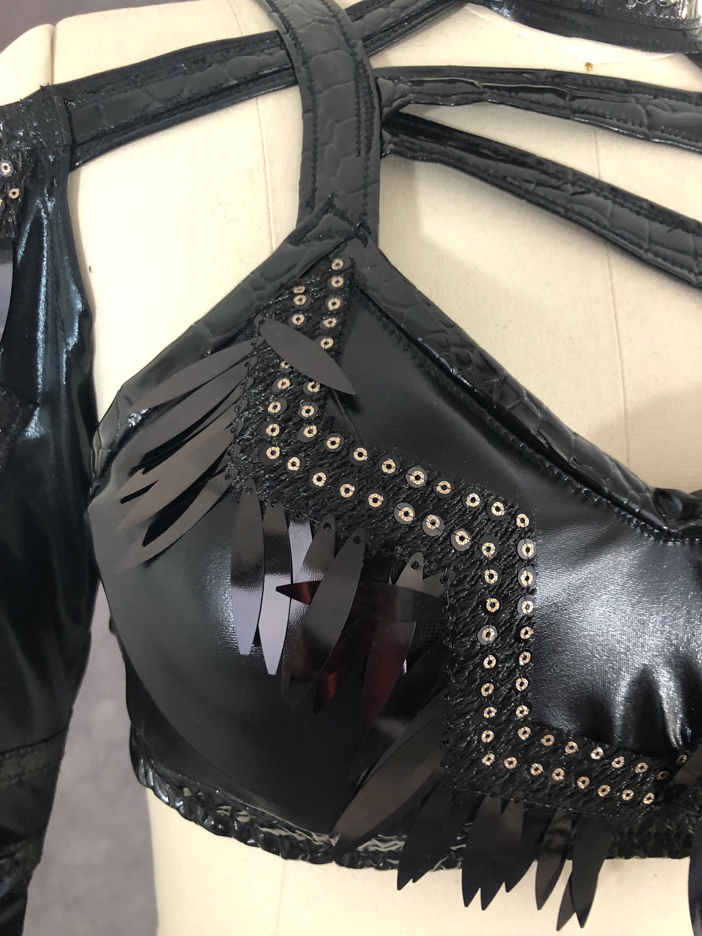 Pro Wrestling, Cosplay, Clubwear, Dance, Festival, Coachella, Rave ...