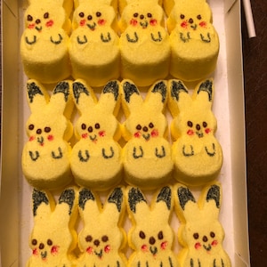 Pokémon Pikachu Marshmallow Lollipops (12 Ct) - Etsy