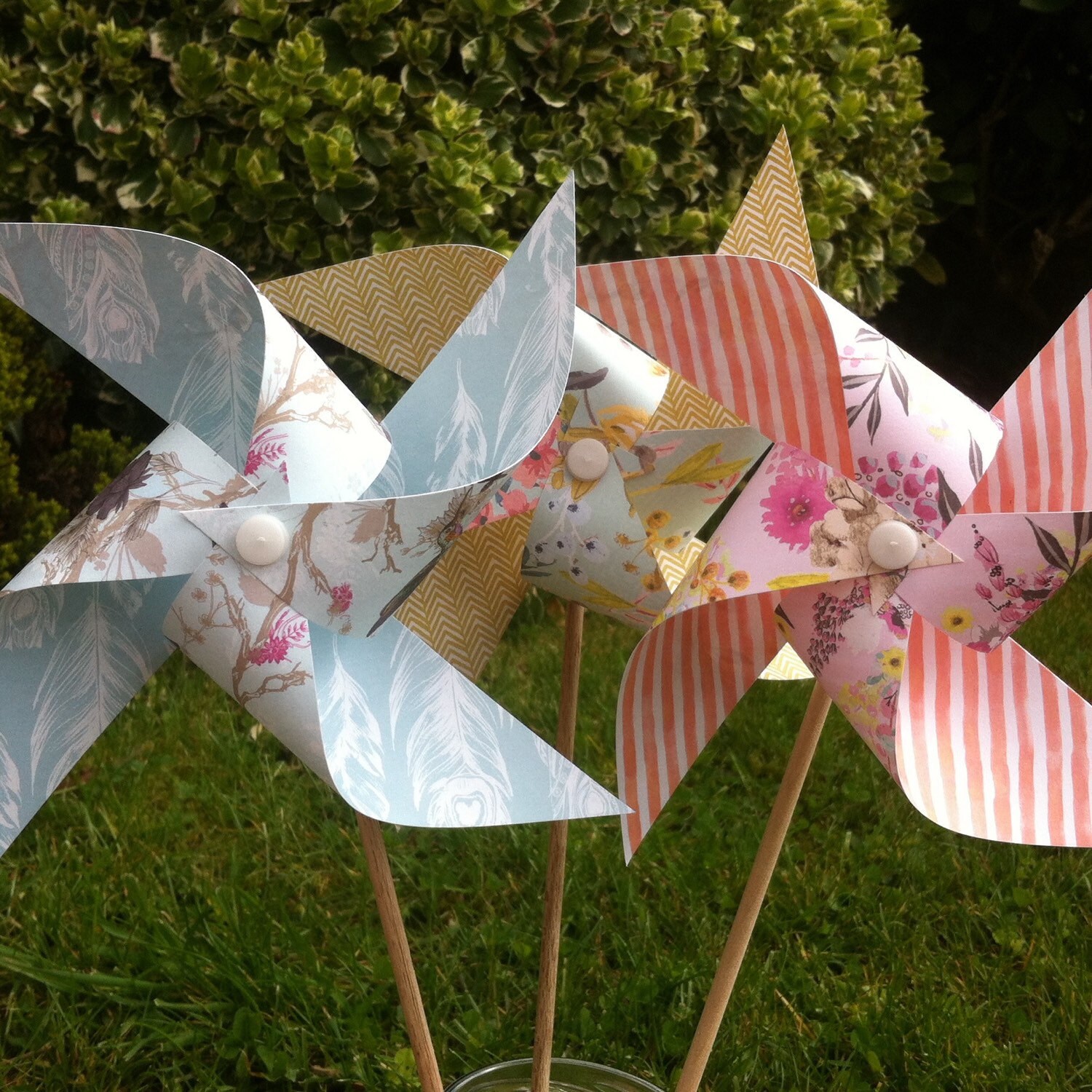 5 Paper Pinwheels SPINNING Kit No Pins Tea Party Wedding UK - Etsy