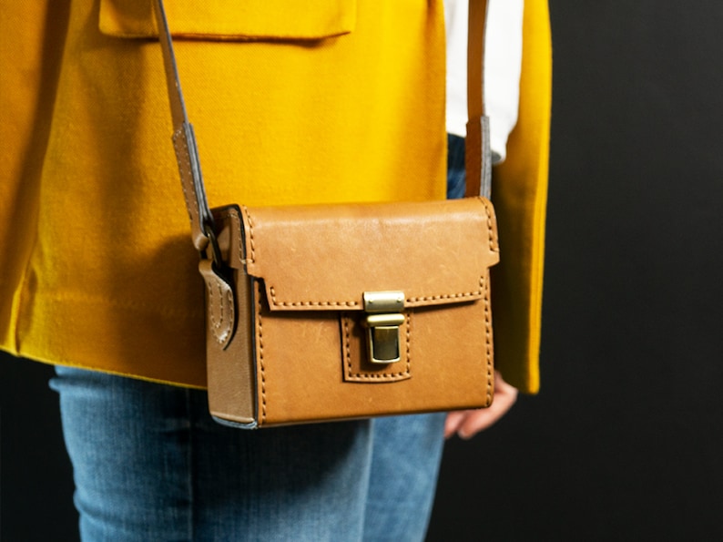 Leather Camera Case Pattern, PDF Pattern, Leather DIY, Leather Cross ...