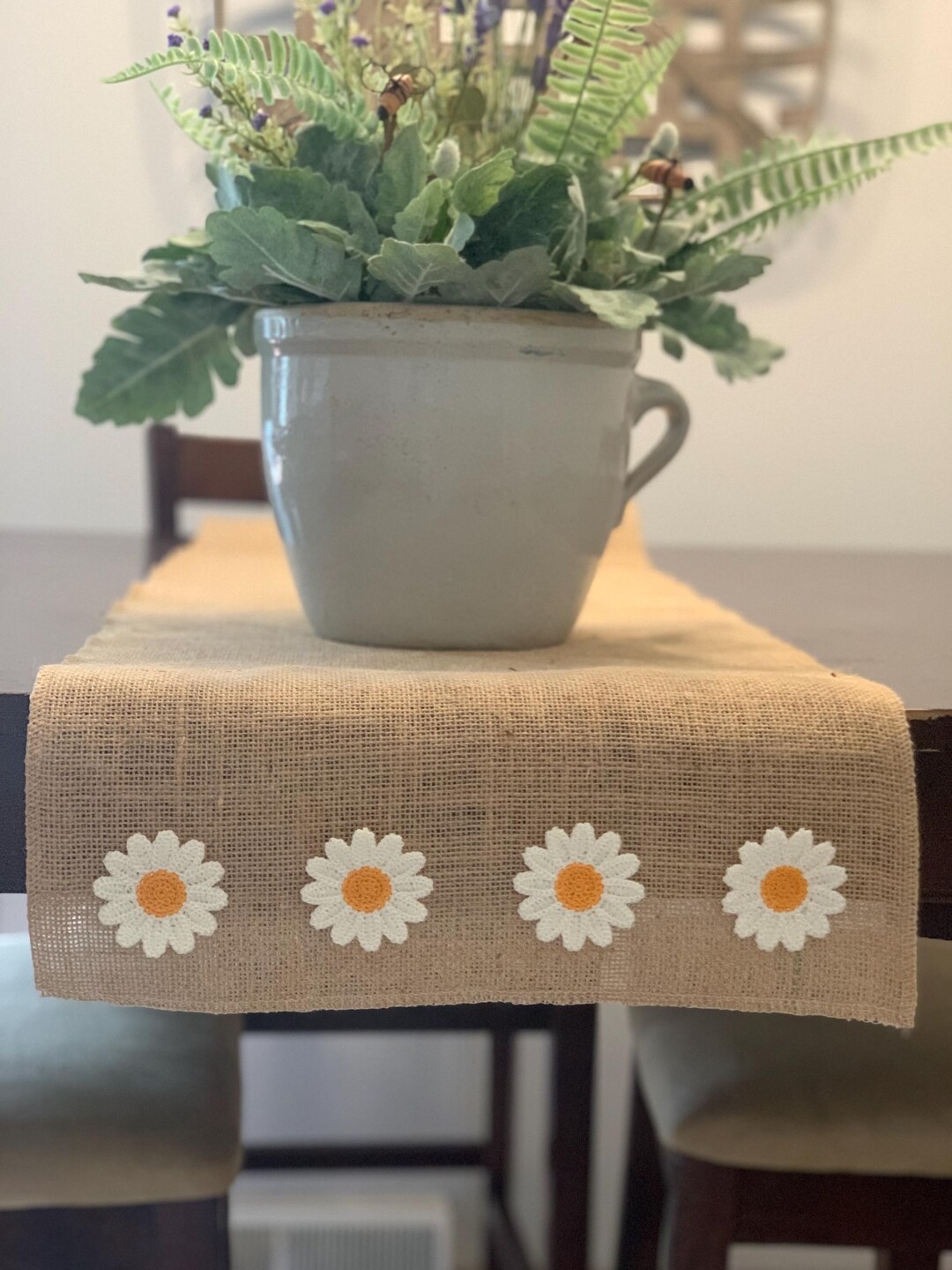 Burlap Table Runner, Crochet White Daisy Flowers, Spring Decor - Etsy