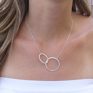 Best Friend Necklace Silver Double Circle Necklace - Etsy Israel