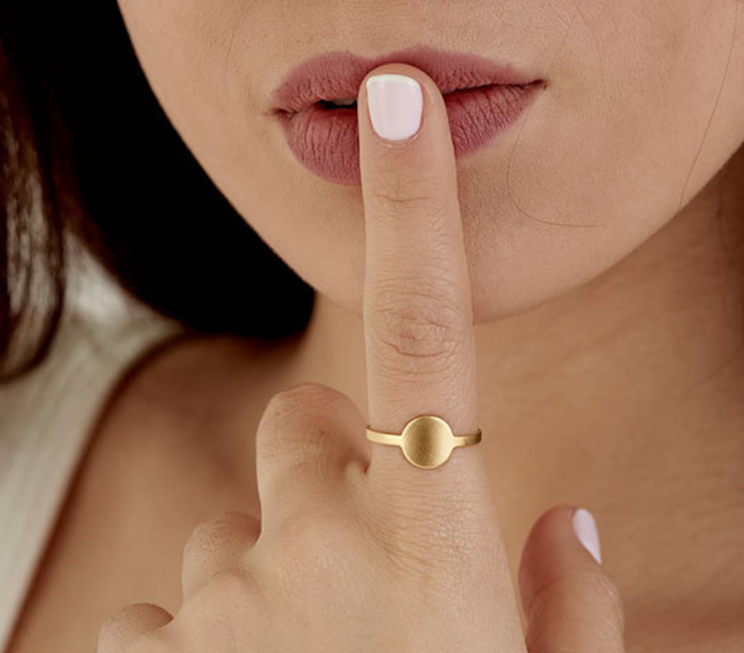 Gold Pinky Ring, Dainty Signet Ring, Round Ring, Circle Disc Ring ...